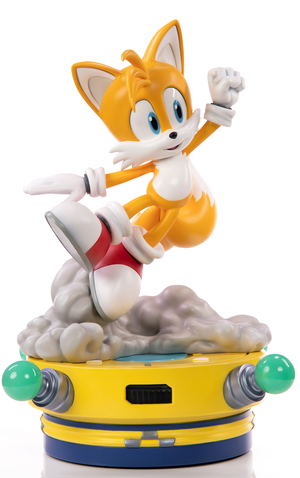Sonic the Hedgehog Resin Statue: Tails