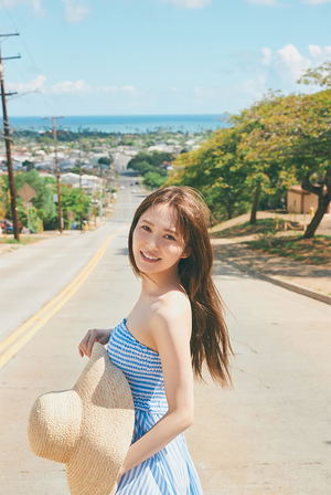 Hinatazaka46 Shiho Kato 1st Photobook