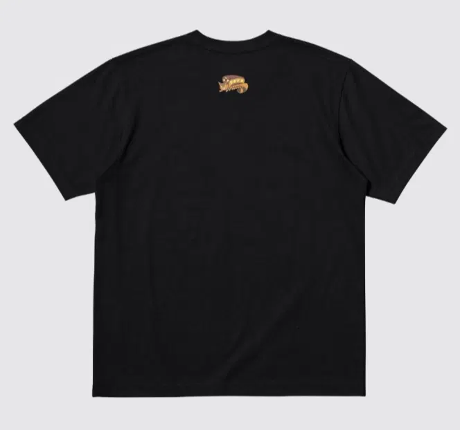 UT Ghibli Studio My Neighbor Totoro Graphic T-Shirt (Black | Size L)