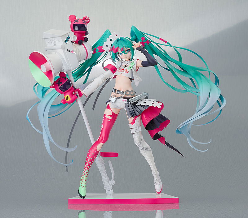 Hatsune Miku GT Project 1/7 Scale Pre-Painted Figure: Racing Miku 2025 Ver.