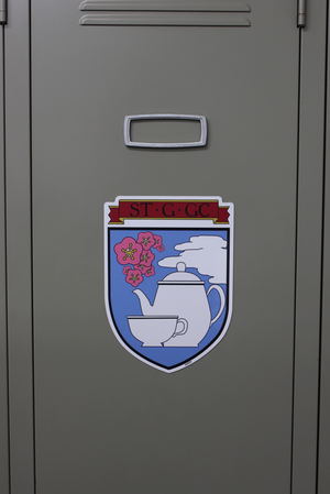 Girls und Panzer der Film Emblem Magnet: St. Gloriana Girls Academy