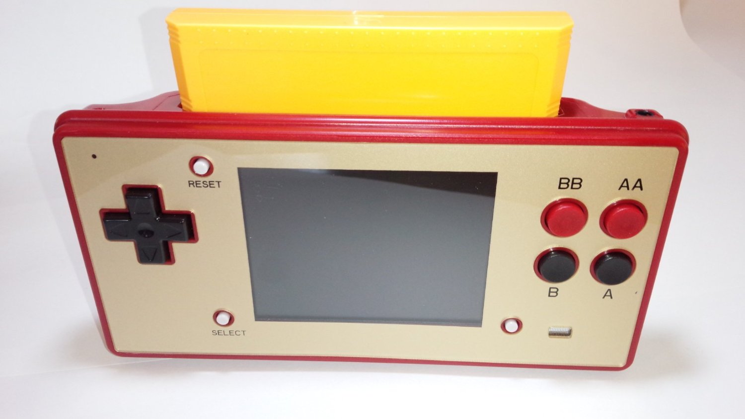 Poke Fami Plus