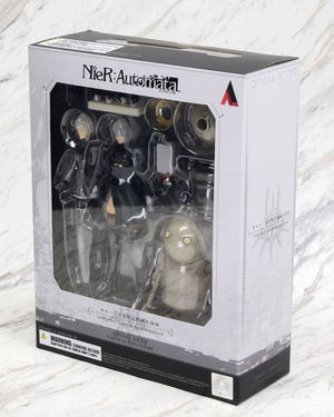 Nier: Automata Bring Arts: 2B & Machine Life Form Set
