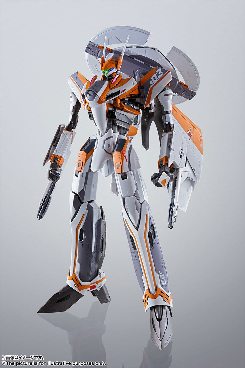 DX Chogokin Macross Delta: VF-31E Siegfried Chuck Mustang Custom